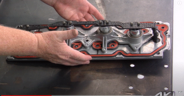 GM Valve Lifter Manifold Do’s and Don’ts | Hobbs | Tech Tip - VIDEO 2 ...